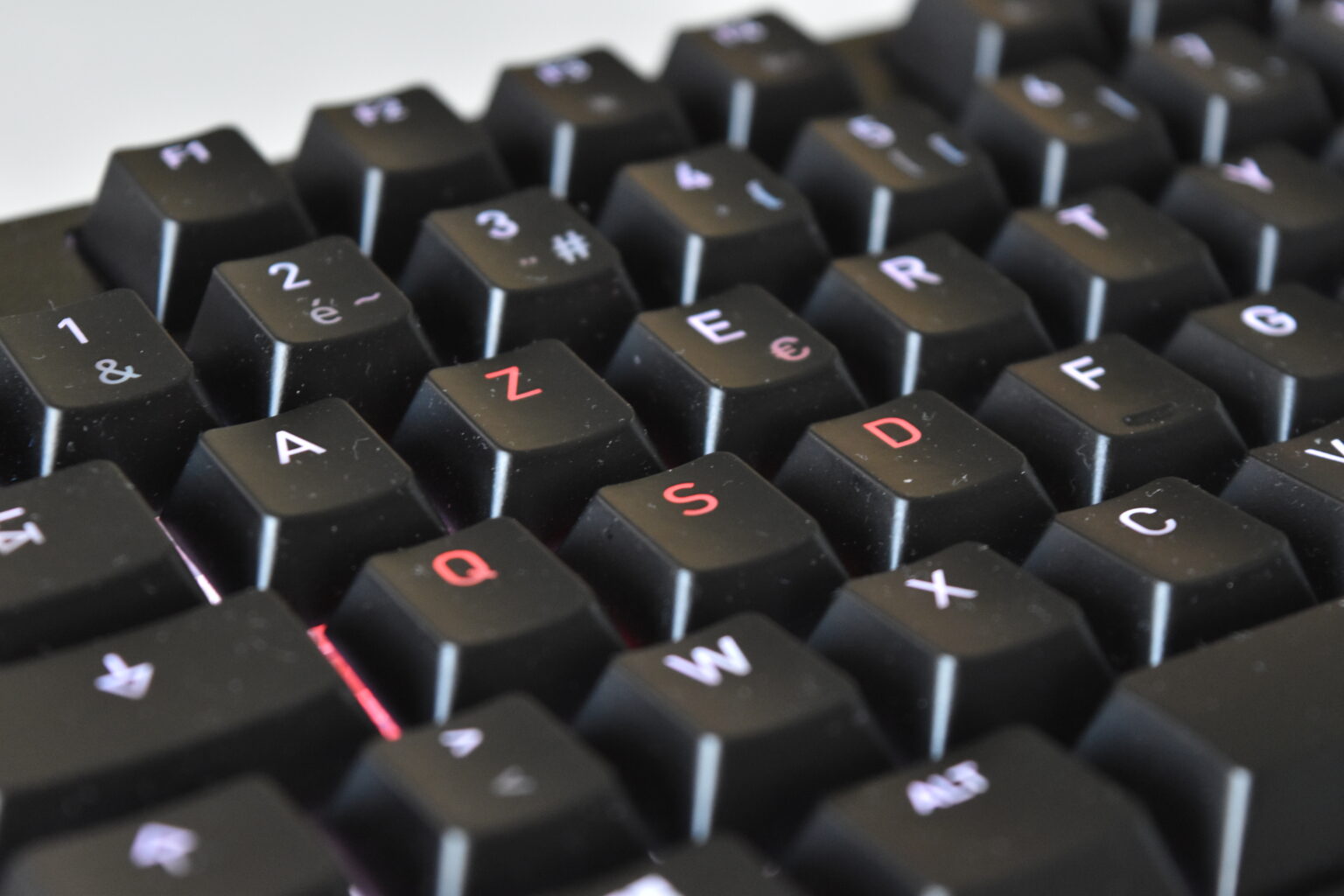 Test du clavier Cherry G80-3000N TKL RGB : juste ce qu'il faut